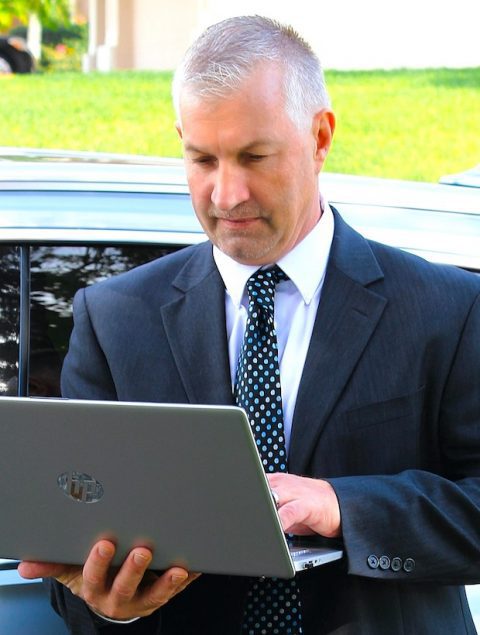 The Six Lies 9-5 Employers Use to Secretly Manipulate You | Tim Denning